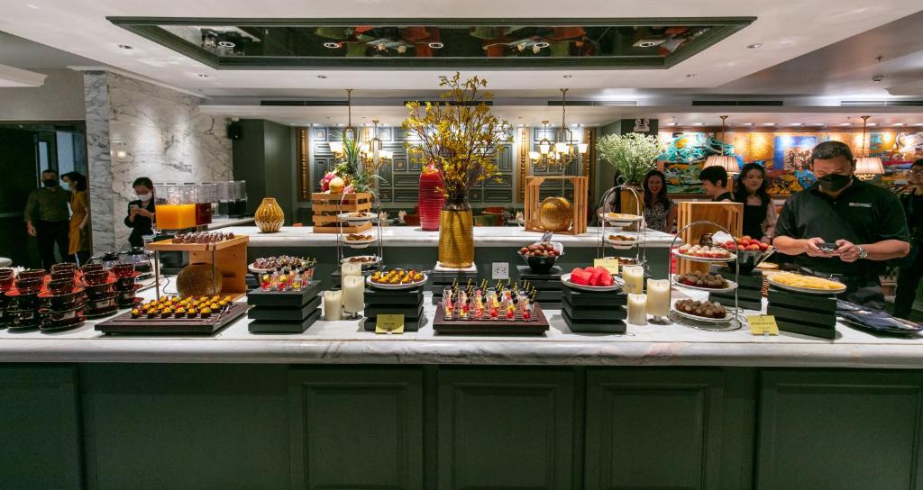 Peridot Grand Luxury Boutique Hotel in Hanoi - See 2023 Prices