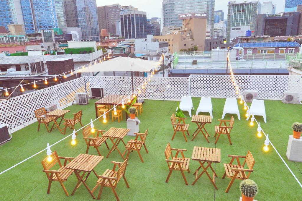 OYO Rooftop Hostel, Seoul | 2024 Updated Prices, Deals
