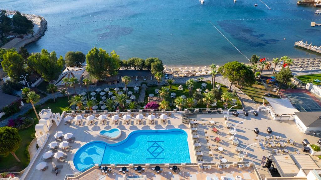 Azka Hotel Resort (Bodrum) - Deals, Photos & Reviews