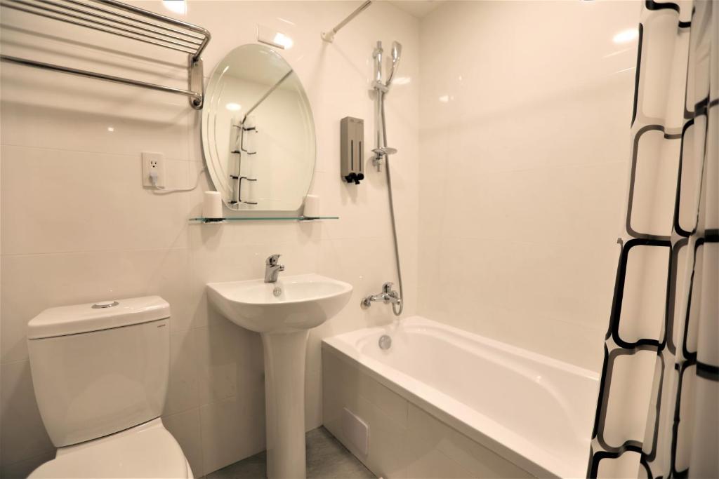 Chair Man Hotel, Taipei | 2024 Updated Prices, Deals