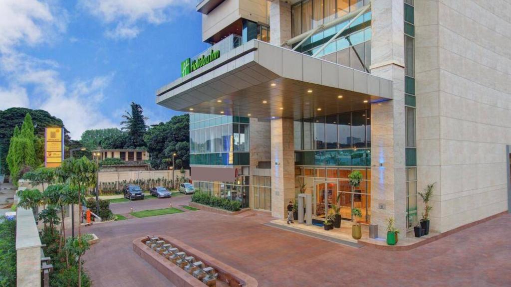 Holiday Inn Bengaluru Racecourse | Bangalore 2024 UPDATED DEALS FROM ...