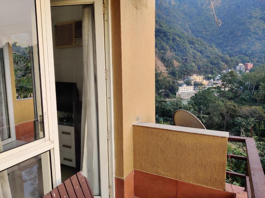 Up to 25% off - ALOHA RESORT GANGA Views 1BHK APARTMENTs and infinity ...