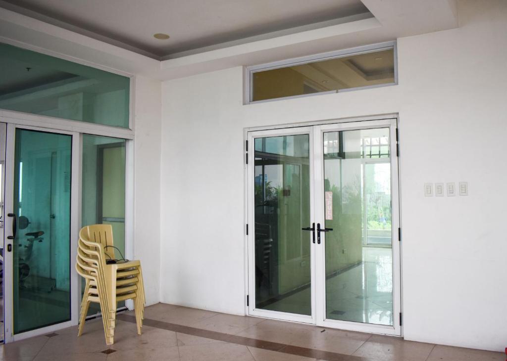 The Boni Tower by RSPL Entire apartment (Manila) - Deals, Photos & Reviews