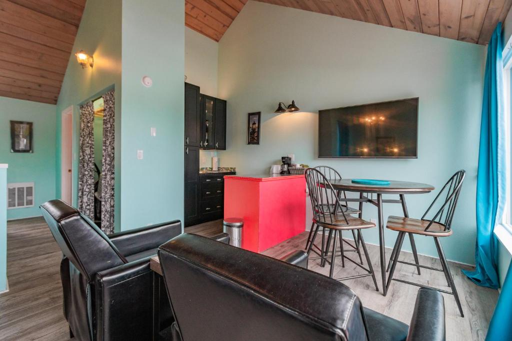 Embarcadero Resort, Newport (OR) | 2024 Updated Prices, Deals