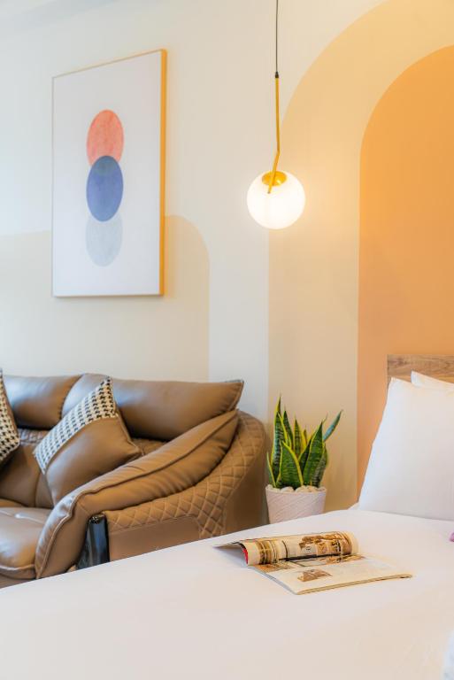 Up to 28% off - 9Trip Stay in Soho Residence - Studio Apartment in ...