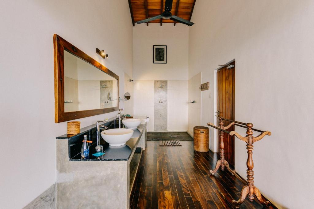 Aditya Resort, Hikkaduwa | 2024 Updated Prices, Deals