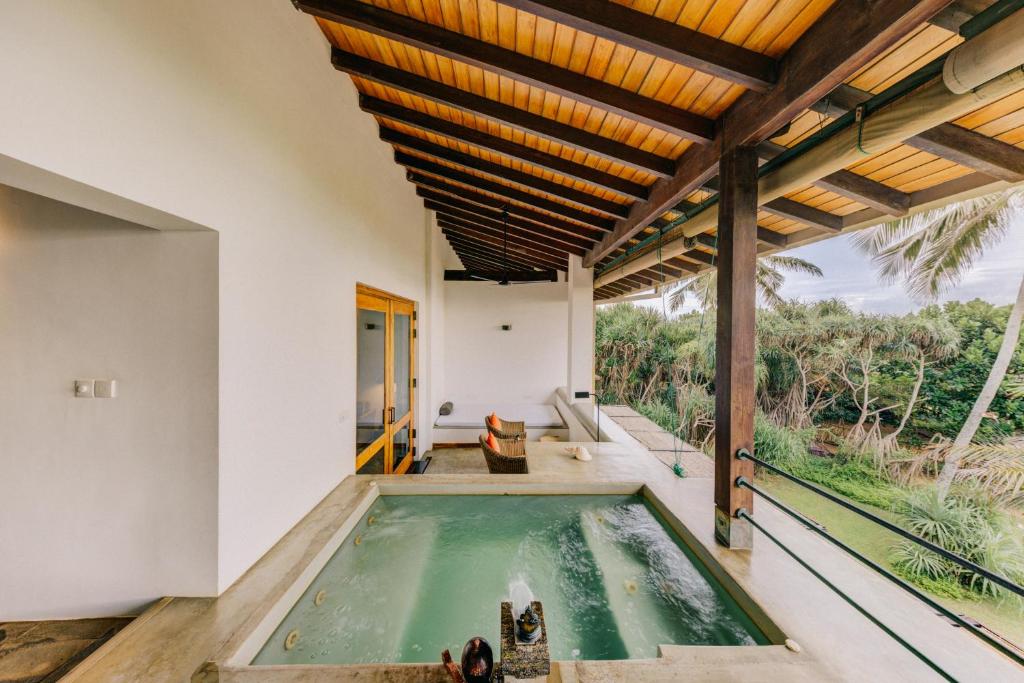 Aditya Resort, Hikkaduwa | 2024 Updated Prices, Deals