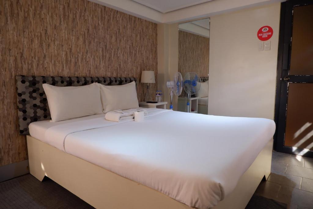 Sunset View Ridge Residences Hotel (Baguio) - Deals, Photos & Reviews