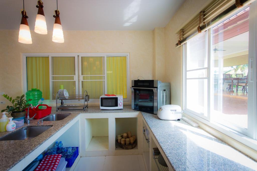 Thararin Villa, Suphan Buri | 2024 Updated Prices, Deals