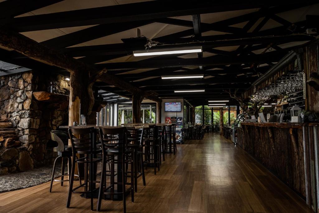 Tullah Lakeside Lodge, Tullah | 2024 Updated Prices, Deals