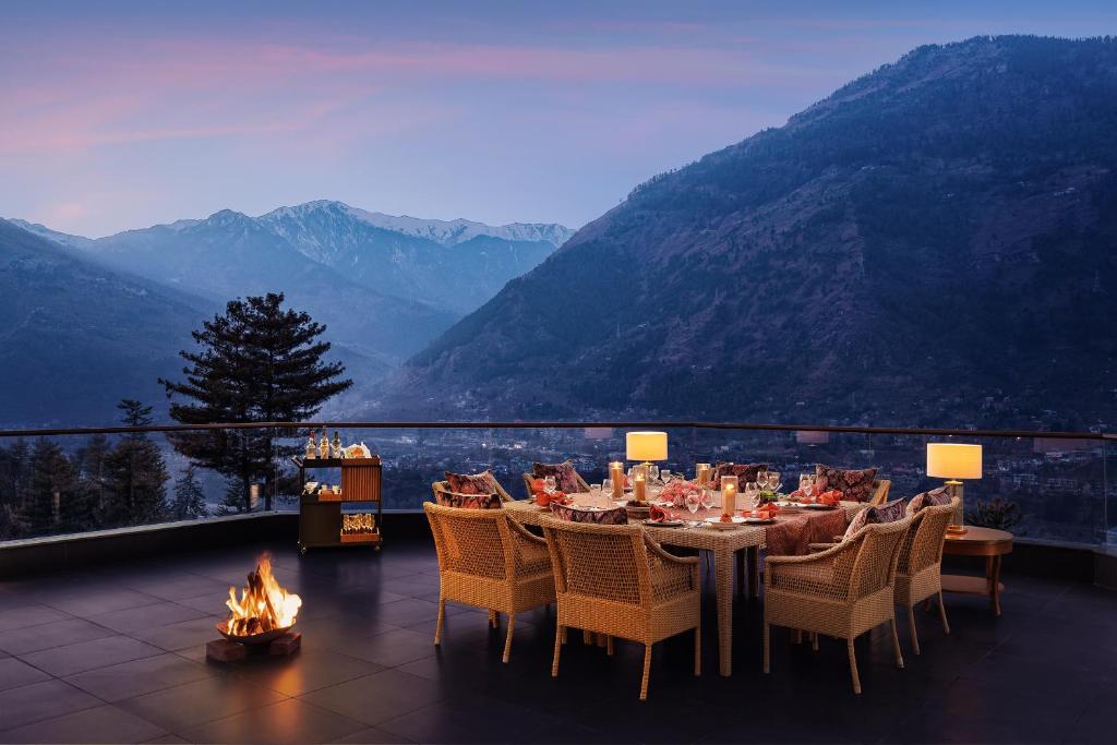 Baragarh Resort & Spa, Manali - IHCL SeleQtions | Manali 2020 UPDATED ...