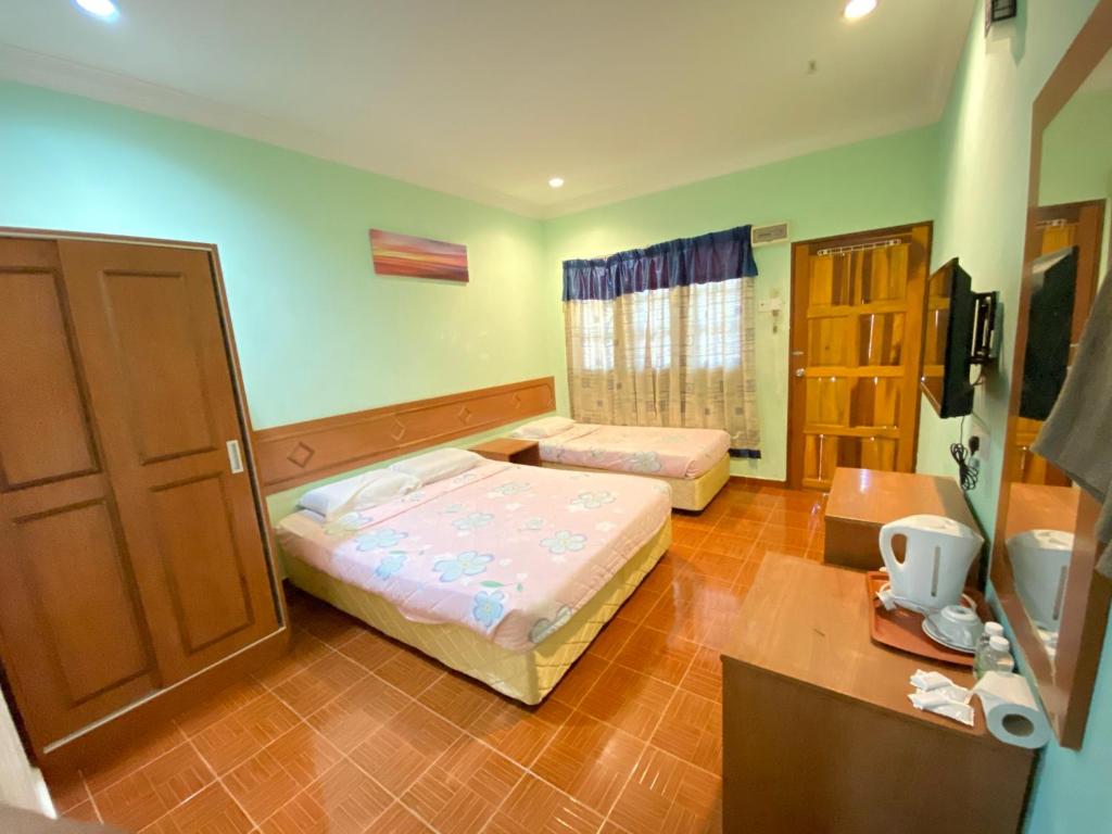 Purnama Beach Resort, Pangkor | 2024 Updated Prices, Deals