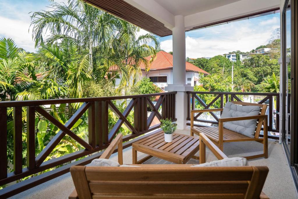 From $13 - Villa Amaya, 2 Story Tropical Oasis with Green Hills View ...