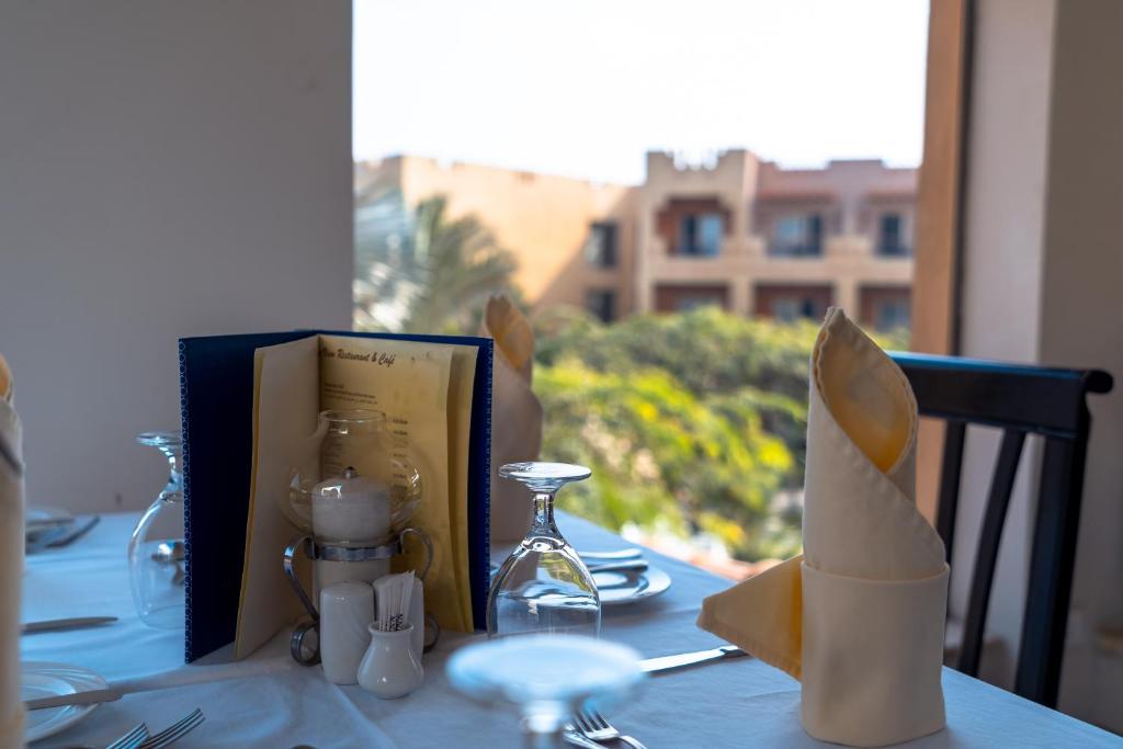 Swiss Inn Pyramids Golf Resort, Giza | 2024 Updated Prices, Deals