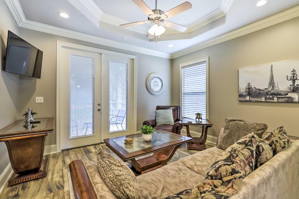 From $73 - Diamondhead Condo - Marina, Pool Access and Golfing, MS