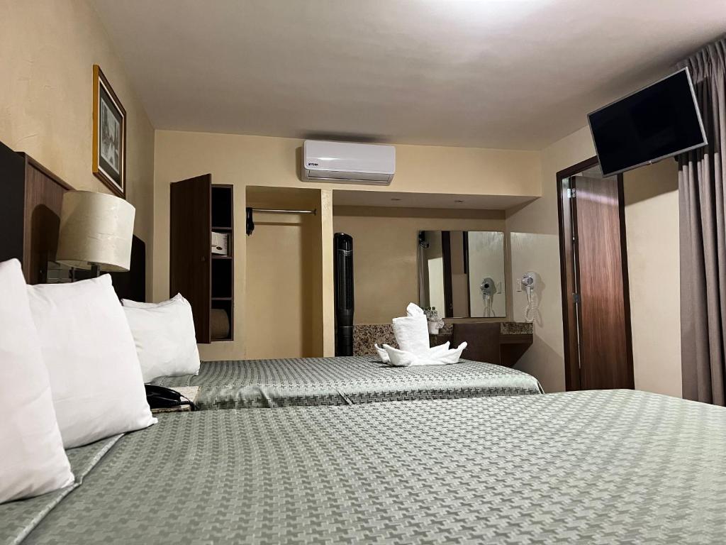 Hotel Castropol, Mexico City | 2025 Updated Prices, Deals