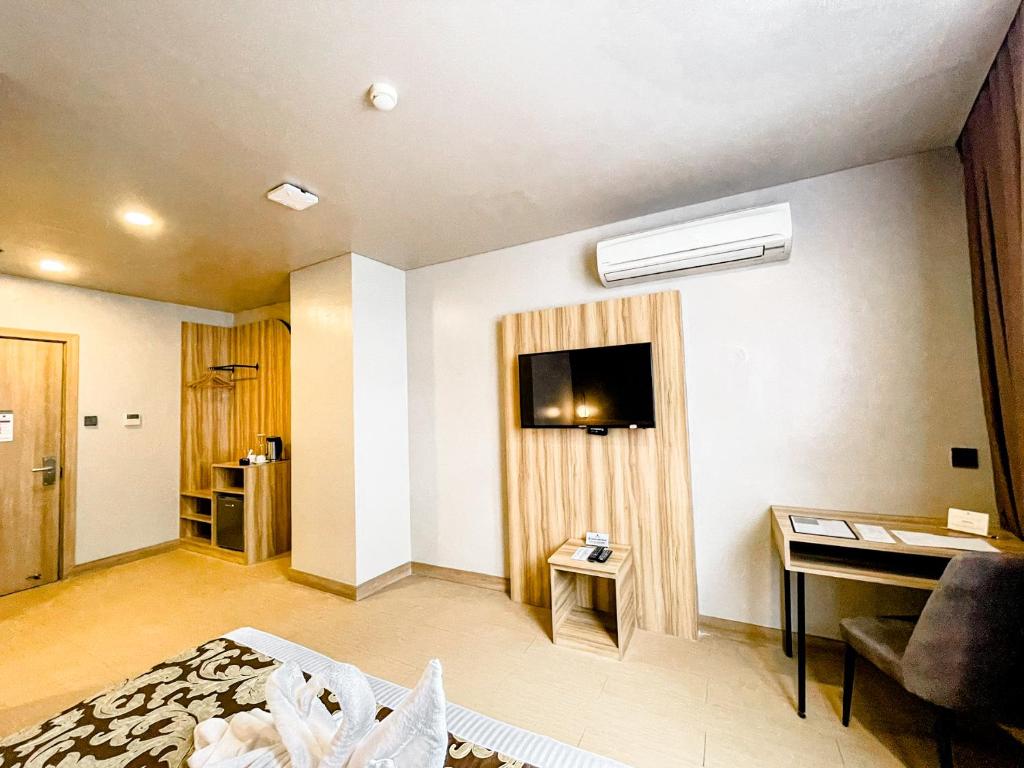 Madison 101 Hotel + Tower, Quezon City | 2024 Updated Prices, Deals
