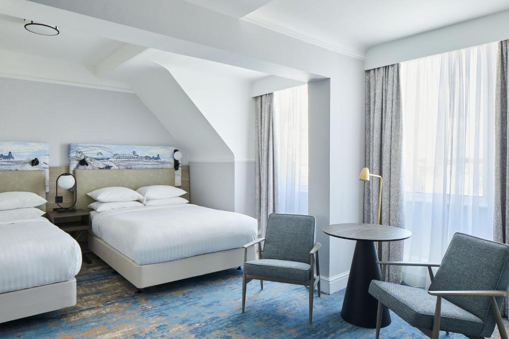 Bournemouth Highcliff Marriott Hotel, Bournemouth | 2024 Updated Prices ...