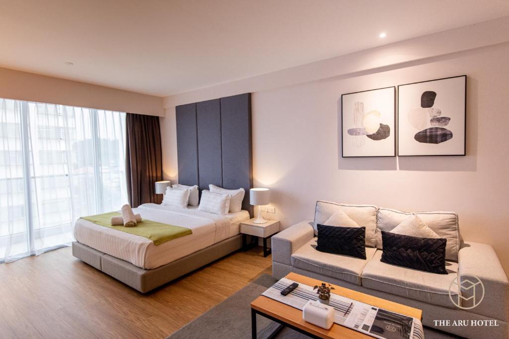 Best Price on The Aru Hotel at Aru Suites in Kota Kinabalu + Reviews!