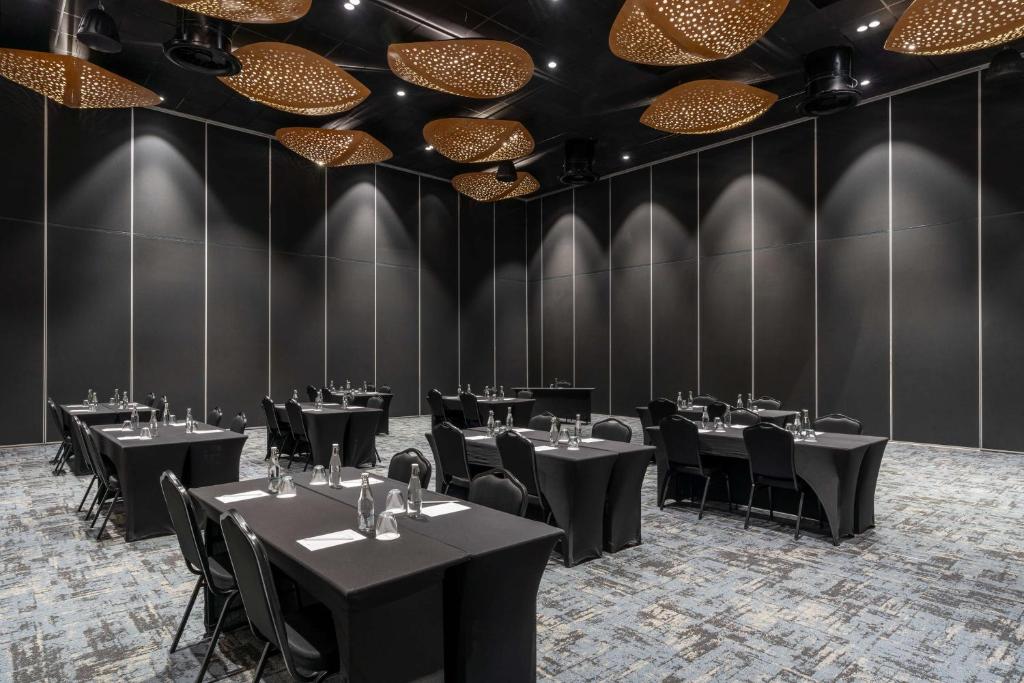 Radisson Hotel & Convention Centre Johannesburg, O.R. Tambo ...