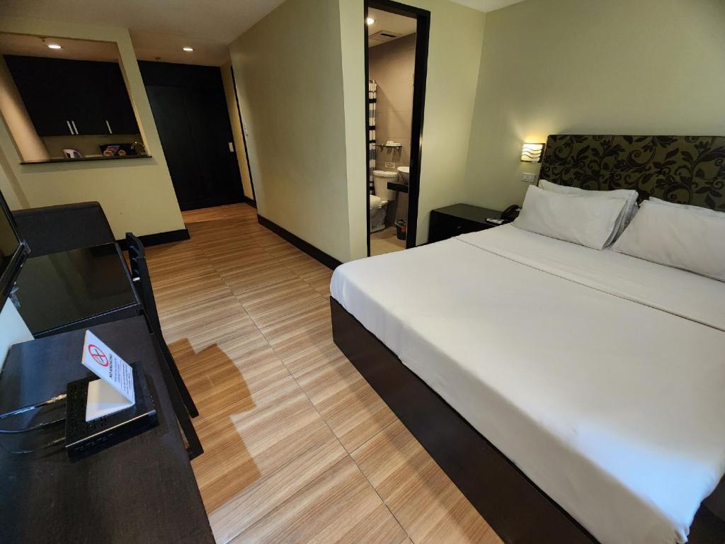 7 Best Hotels In Calamba, Philippines - Updated 2025 | Trip101