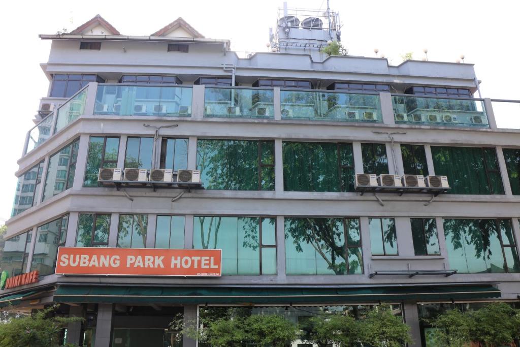 Subang Park Hotel - 2025 Exclusive Deals