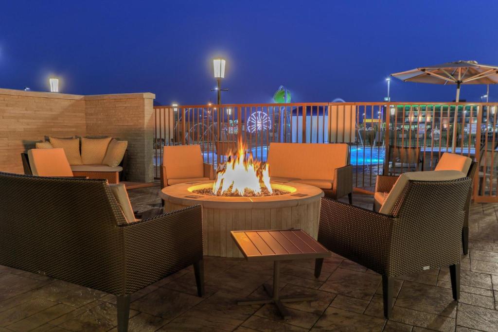 Residence Inn Pigeon Forge Hotel (Pigeon Forge (TN)) - Deals, Photos ...