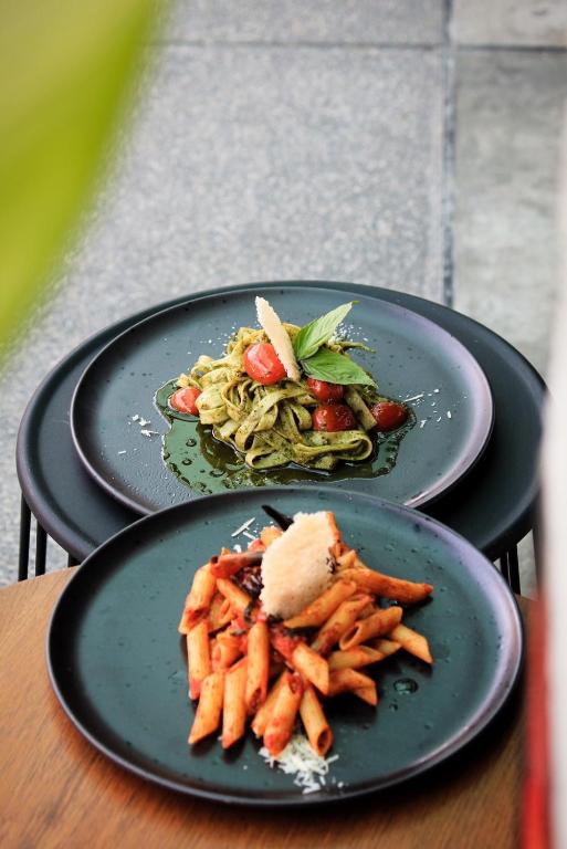 SocialTel Samui Hostel (Koh Samui) - Deals, Photos & Reviews