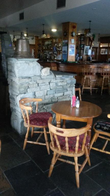 Best Price on Ostan Oilean Acla in Keel + Reviews!