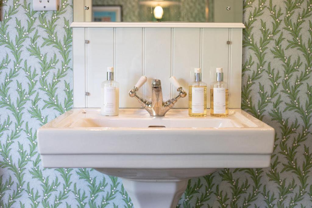 The Five Arrows Hotel, Waddesdon | 2024 Updated Prices, Deals