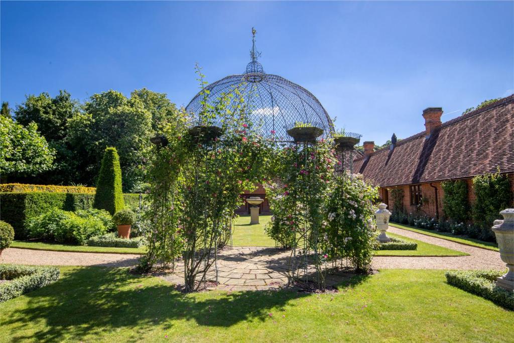 The Five Arrows Hotel, Waddesdon | 2024 Updated Prices, Deals