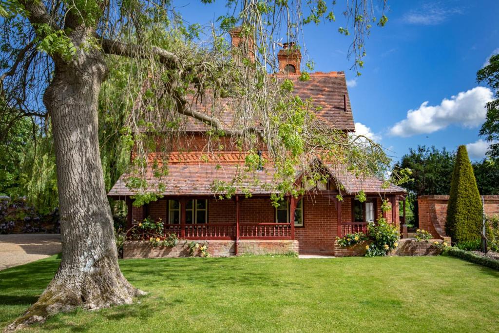The Five Arrows Hotel, Waddesdon | 2024 Updated Prices, Deals
