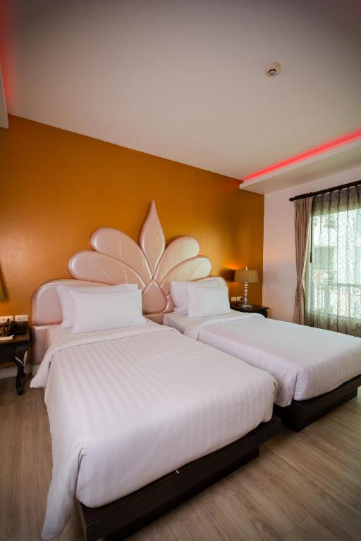 Chillax Resort, Bangkok | 2024 Updated Prices, Deals