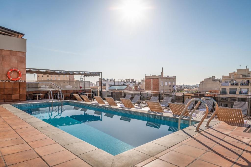 Sunotel Central Hotel - 2025 Cheaper Prices!