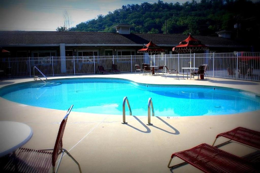 Cherokee Grand Hotel, Cherokee (NC) | 2024 Updated Prices, Deals