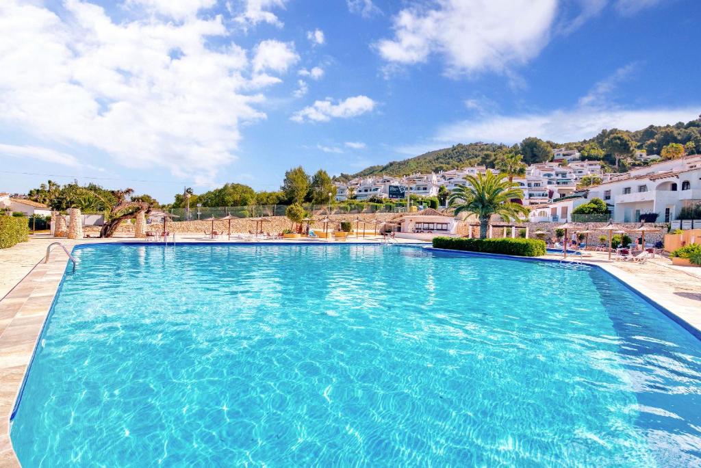 Solpark tenis SL Pension Calle Lerida, 2, Moraira