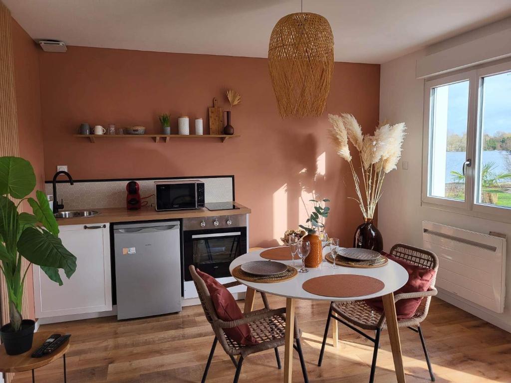 Le Dome du Lac, Ardres, France - Photos, Room Rates & Promotions