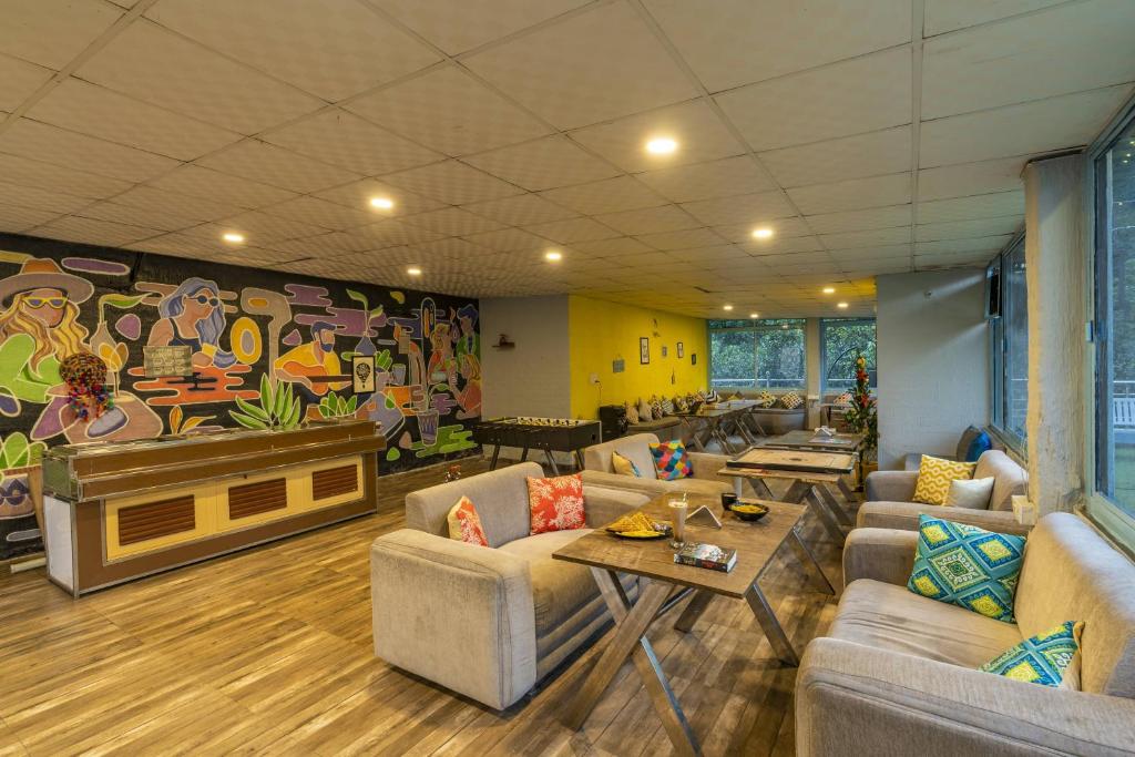 Zostel Rishikesh (Tapovan), Rishikesh | 2024 Updated Prices, Deals