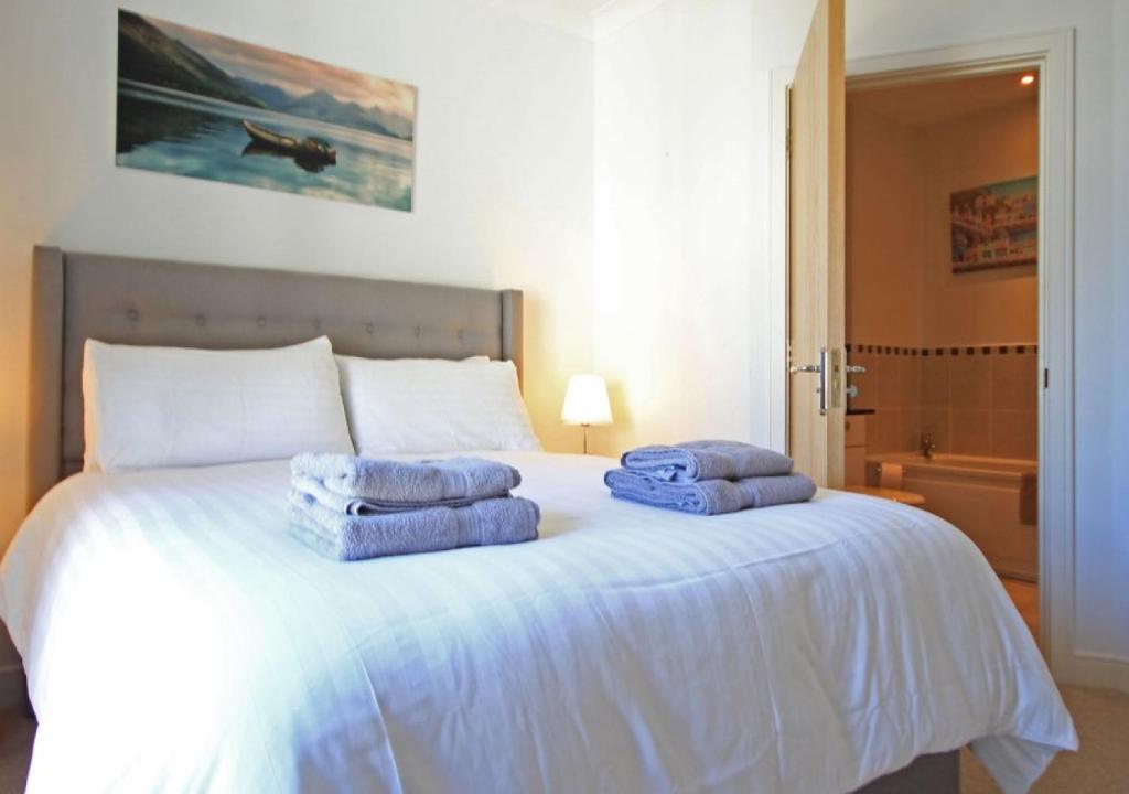 No 2 The Viking, Seahouses up to 35% OFF - Book Now