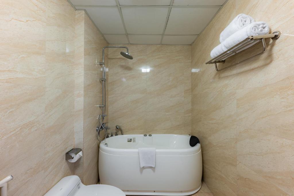 Riverside Hanoi Hotel, Hanoi | 2024 Updated Prices, Deals