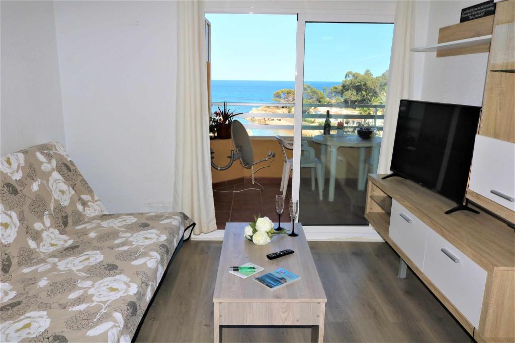 56C Vora vistas al mar, parking y wifi, Calpe from €61