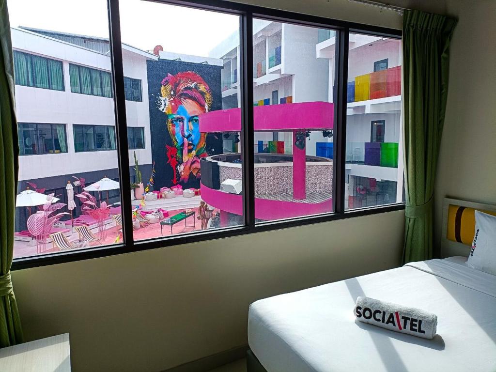 SocialTel Samui Hostel (Koh Samui) - Deals, Photos & Reviews