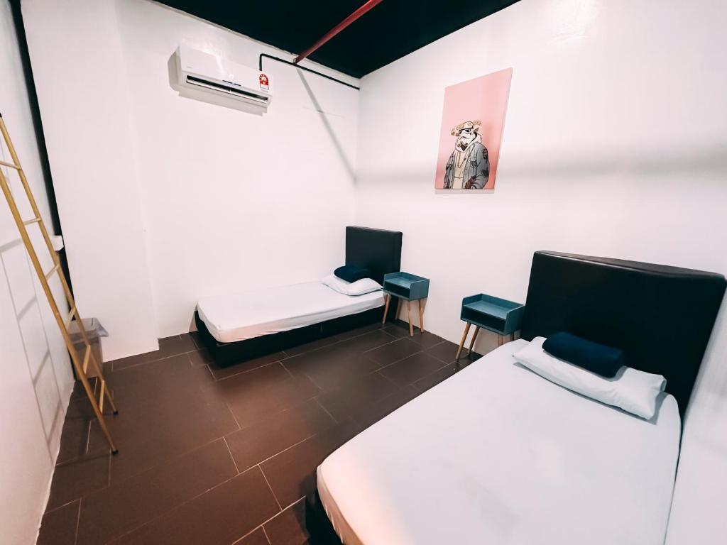 Bed Attitude Hostel Cenang | Langkawi 2025 UPDATED DEALS £8, HD Photos ...