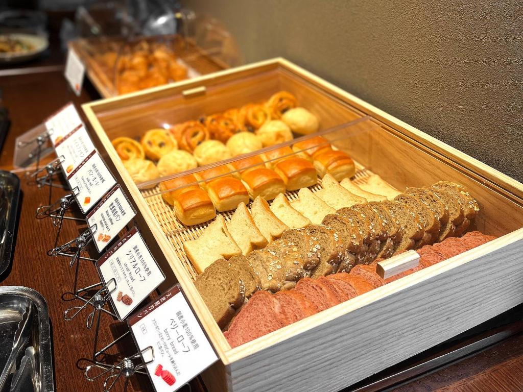 Best Price on Akabane Holic Hotel in Tokyo + Reviews!