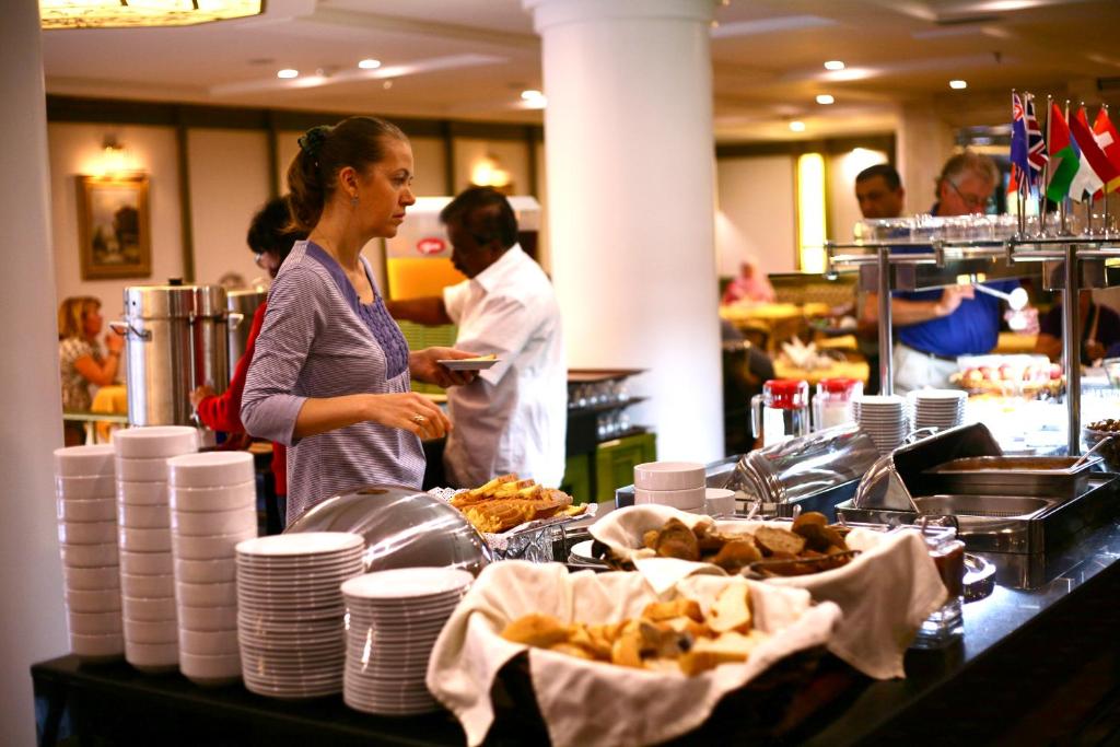 Istanbul Royal Hotel, İstanbul | 2024 Updated Prices, Deals