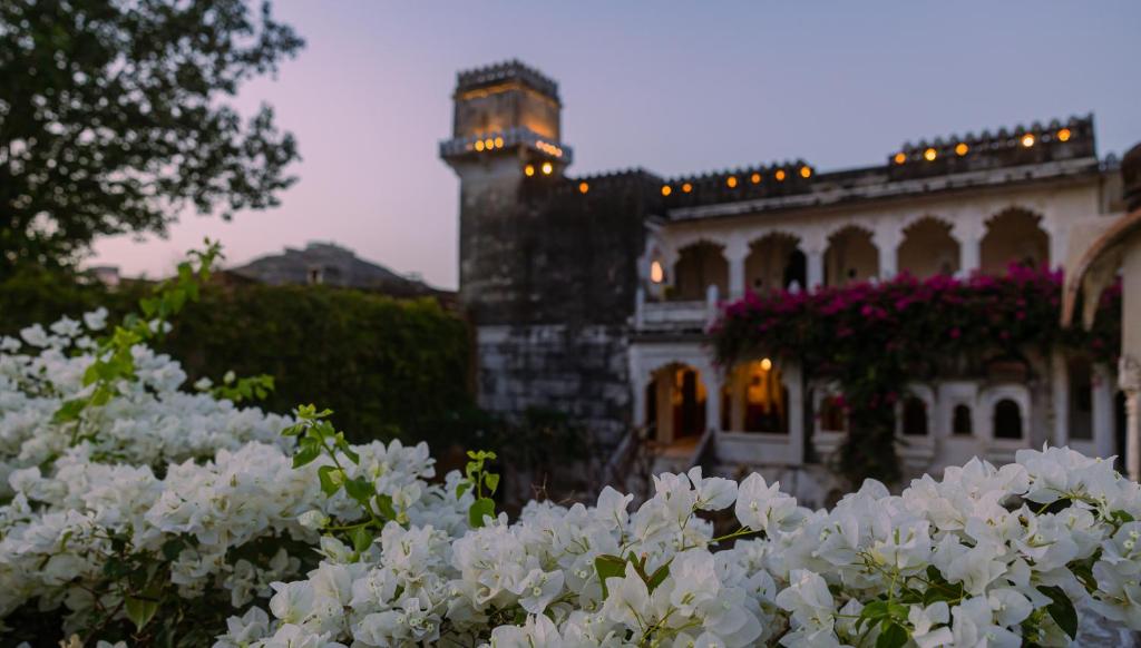 The Rawla Narlai A Luxury Heritage Stay in Leopard Country, Ranakpur ...
