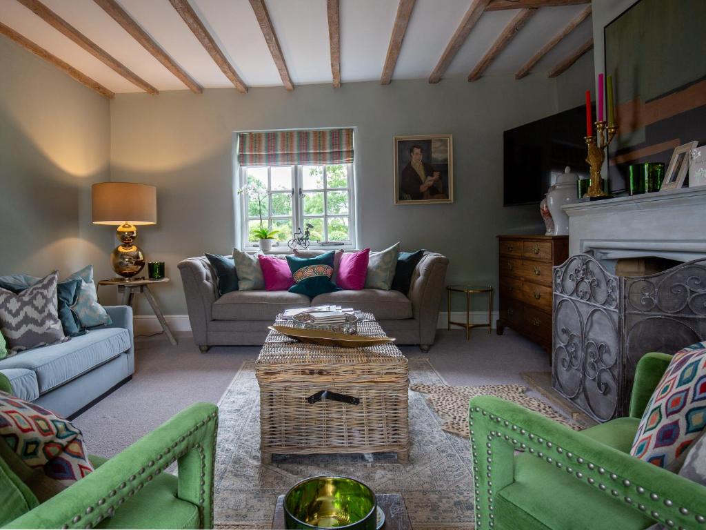 Beecham Farmhouse | Cotswolds Guide