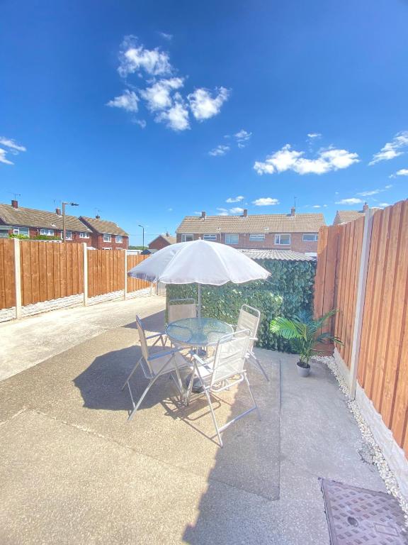 Up to 32% off - Maltby House, Rotherham for contractors & Families ...