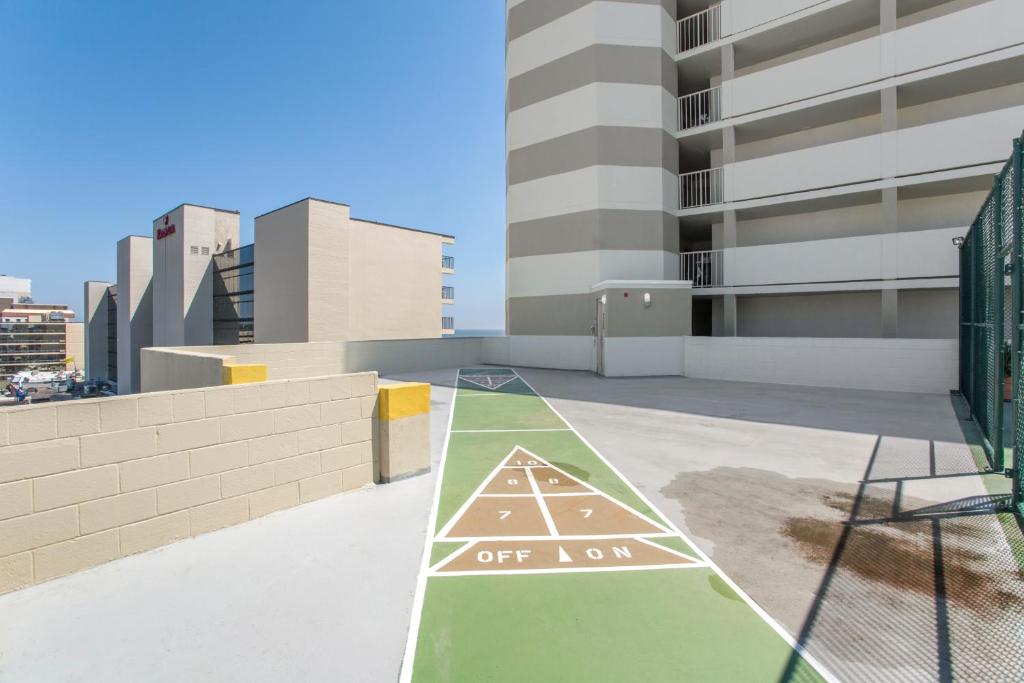 Beach Quarters Resort, Virginia Beach (VA) | 2024 Updated Prices, Deals