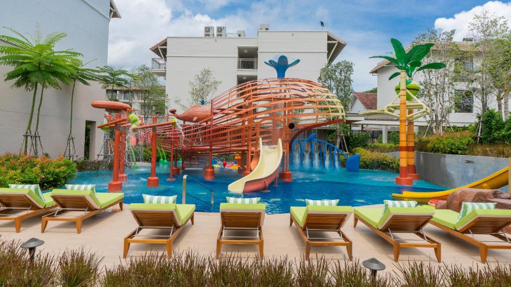 Holiday Inn Resort Samui Bophut Beach Hotel (Koh Samui) - Deals, Photos ...